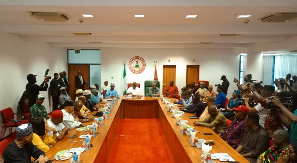 Akpabio, Tajudeen Abbas meet labour leaders over strike notice, minimum ... Akpabio, Tajudeen Abbas meet labour leaders over strike notice, minimum ...
