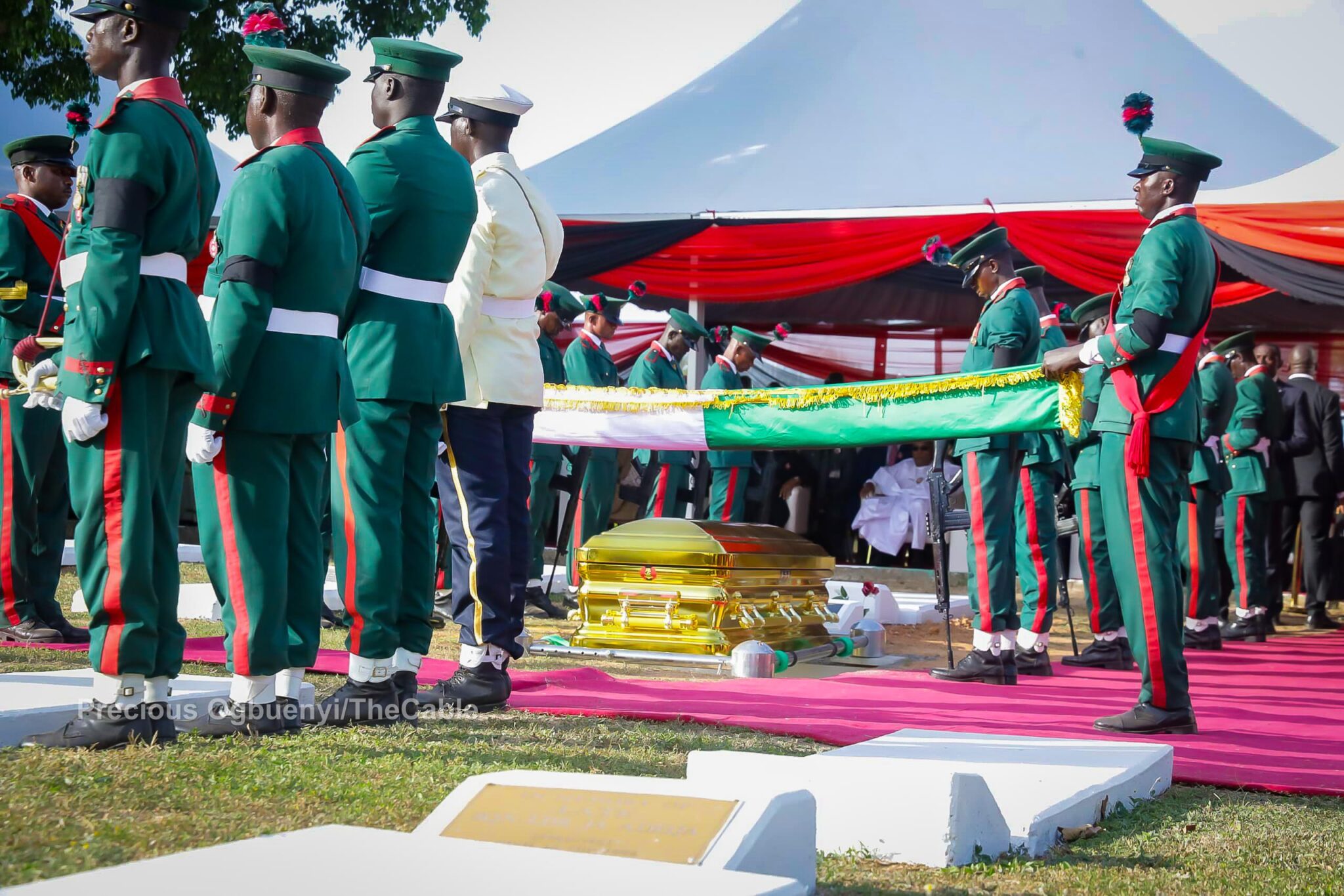 PHOTOS: Chief of army staff Taoreed Lagbaja buried in Abuja | TheCable